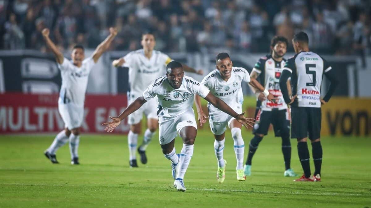 Grêmio Joga Hoje Contra O Retrospecto Ridículo Fora De Casa E Tenta