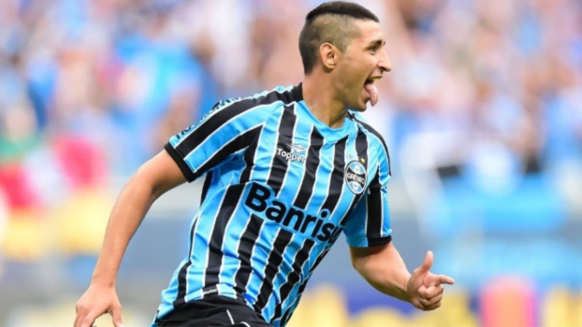 Saiba onde está atuando o meia Alan Ruiz, ex-Grêmio