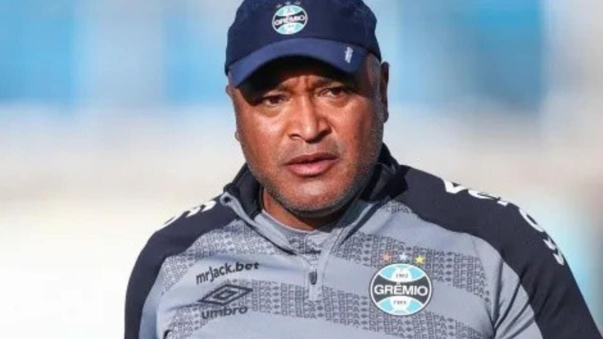 Roger abre o jogo e fala sobre eleições no Grêmio