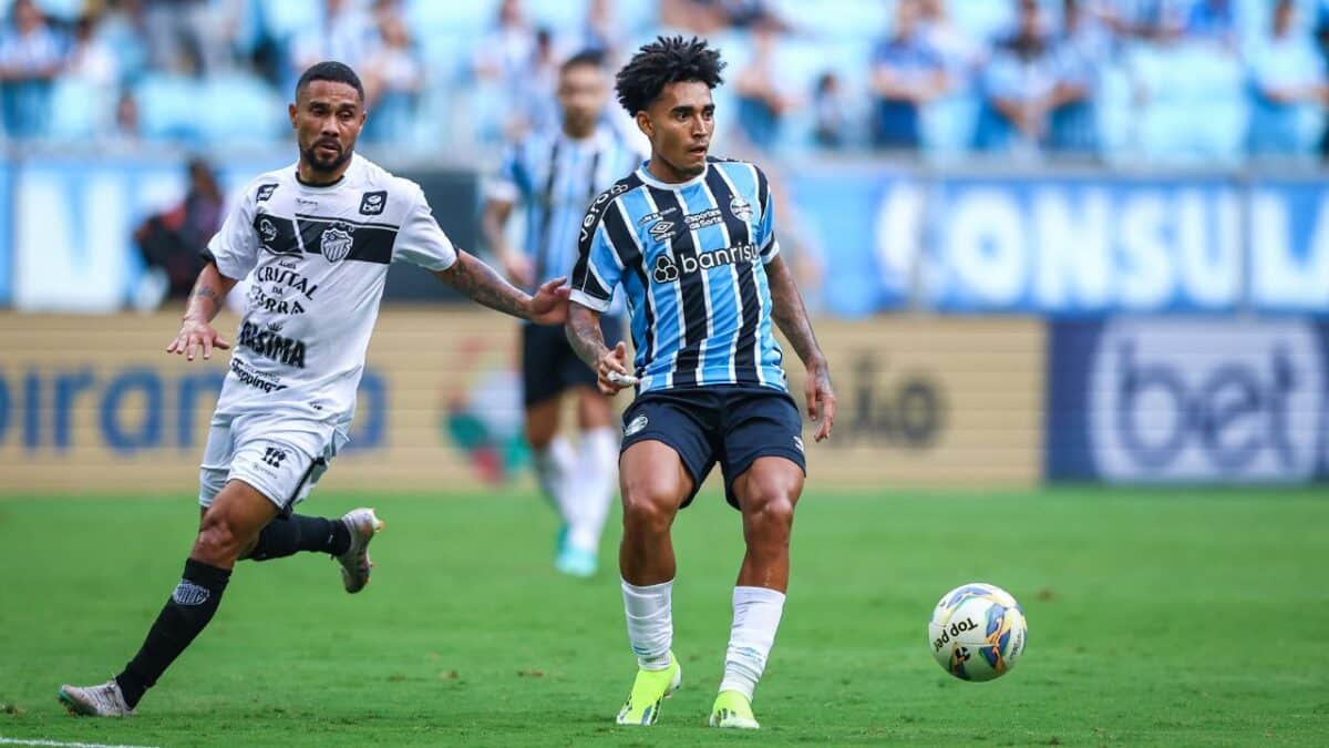 Confira 5 curiosidades sobre Du Queiroz, novo reforço do Grêmio