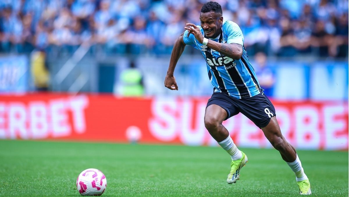 Meia do Grêmio vira desejo do Remo para disputar a Série A