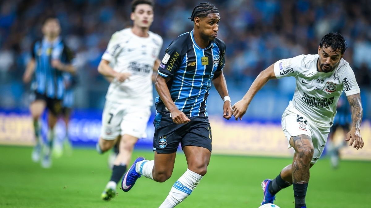 Derrota por 3 a 1 para o Corinthians encerra semestre do Grêmio sob ...